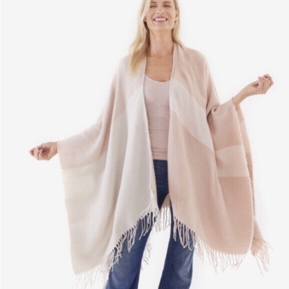 Soia & Kyo | Accessories | Soia Kyo Soft Woven Scarfigan Scarf ...